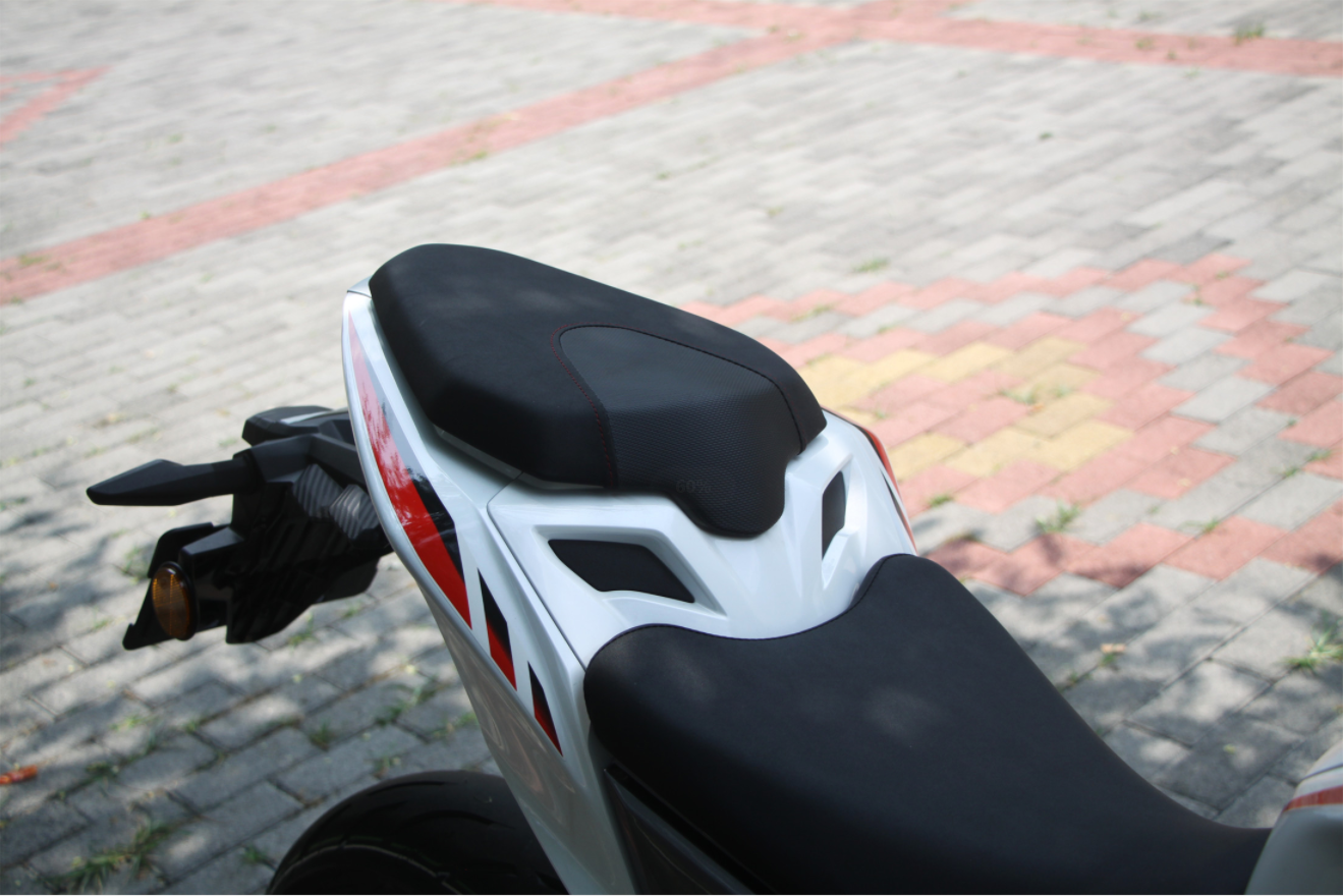 让一众媒体老师“翻车”的豪爵DR300怎么样？中国摩托车联合测评 - 知乎