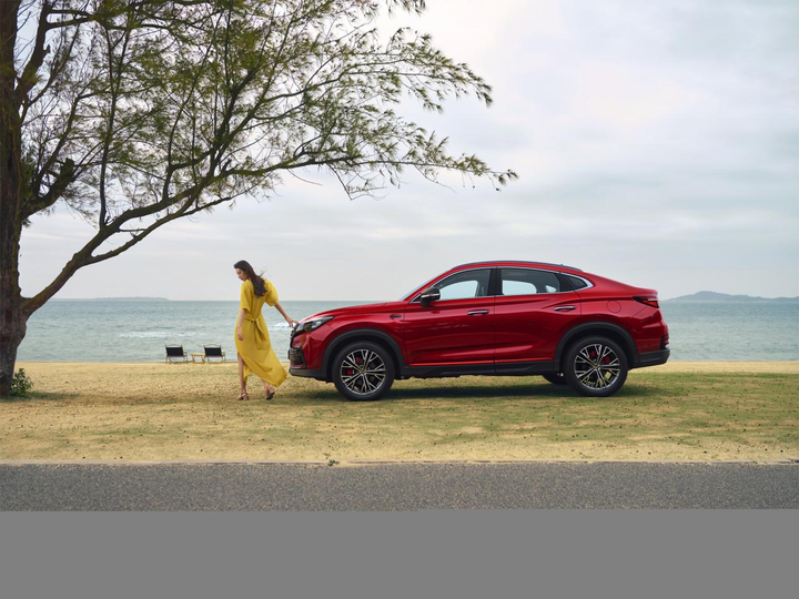 11.99万的新CS85 COUPE，四出排气+8AT，高级感依旧 - 知乎