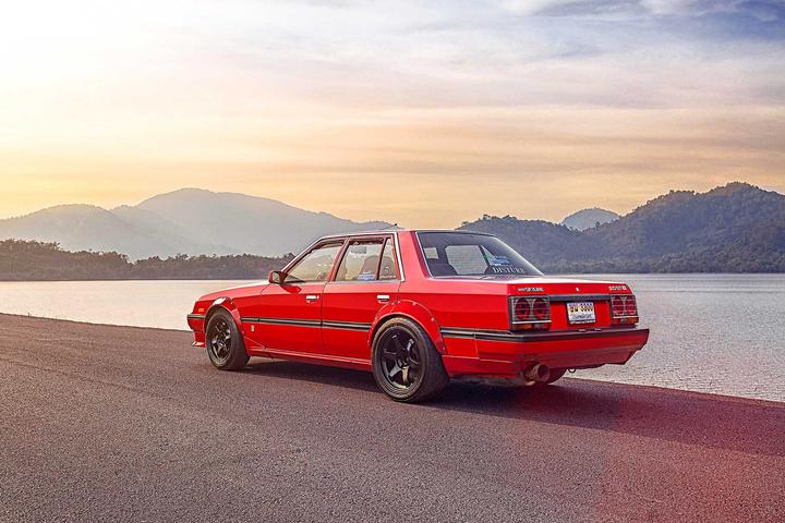 30多年前的日产R30，从家用车变成1000马力的哥斯拉！ - 知乎