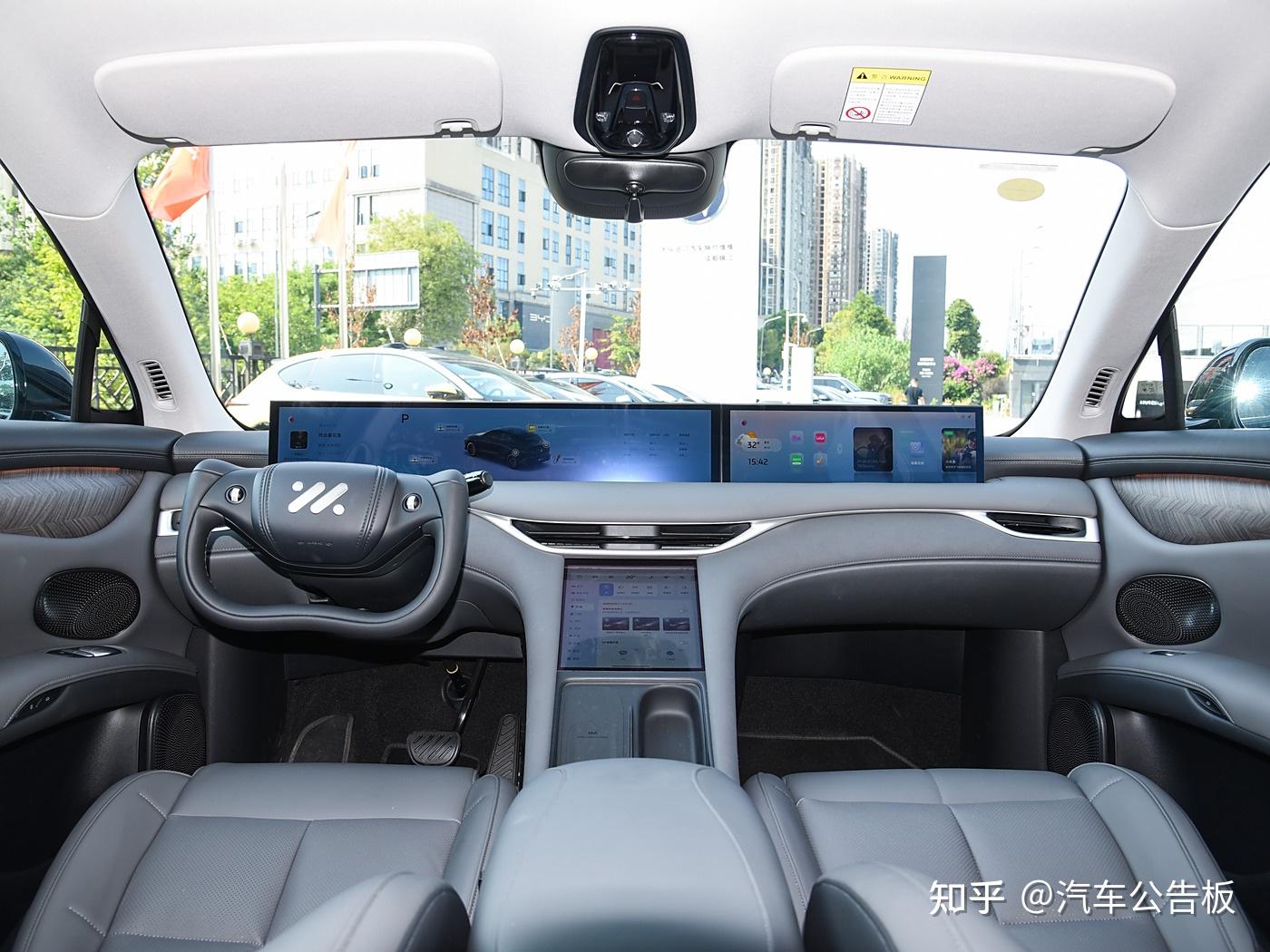 新款智己LS6上市，权益价21.69万起，全系换装灵蜥数字底盘 - 知乎