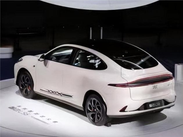 2025最值得买增程车推荐：智己LS6增程版，360km纯电续航增程SUV - 知乎