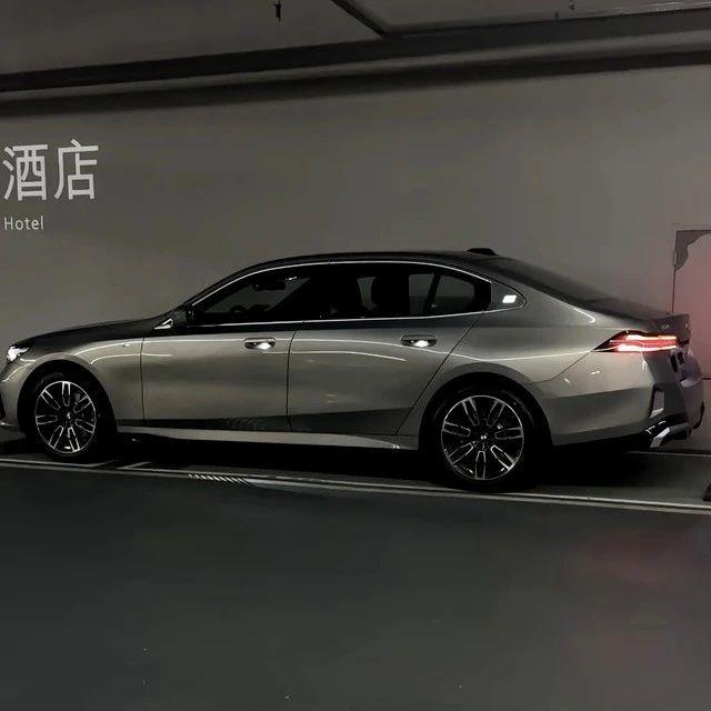 50万没选奔驰E300L，而是买了宝马530Li，我一堆话要说 - 知乎