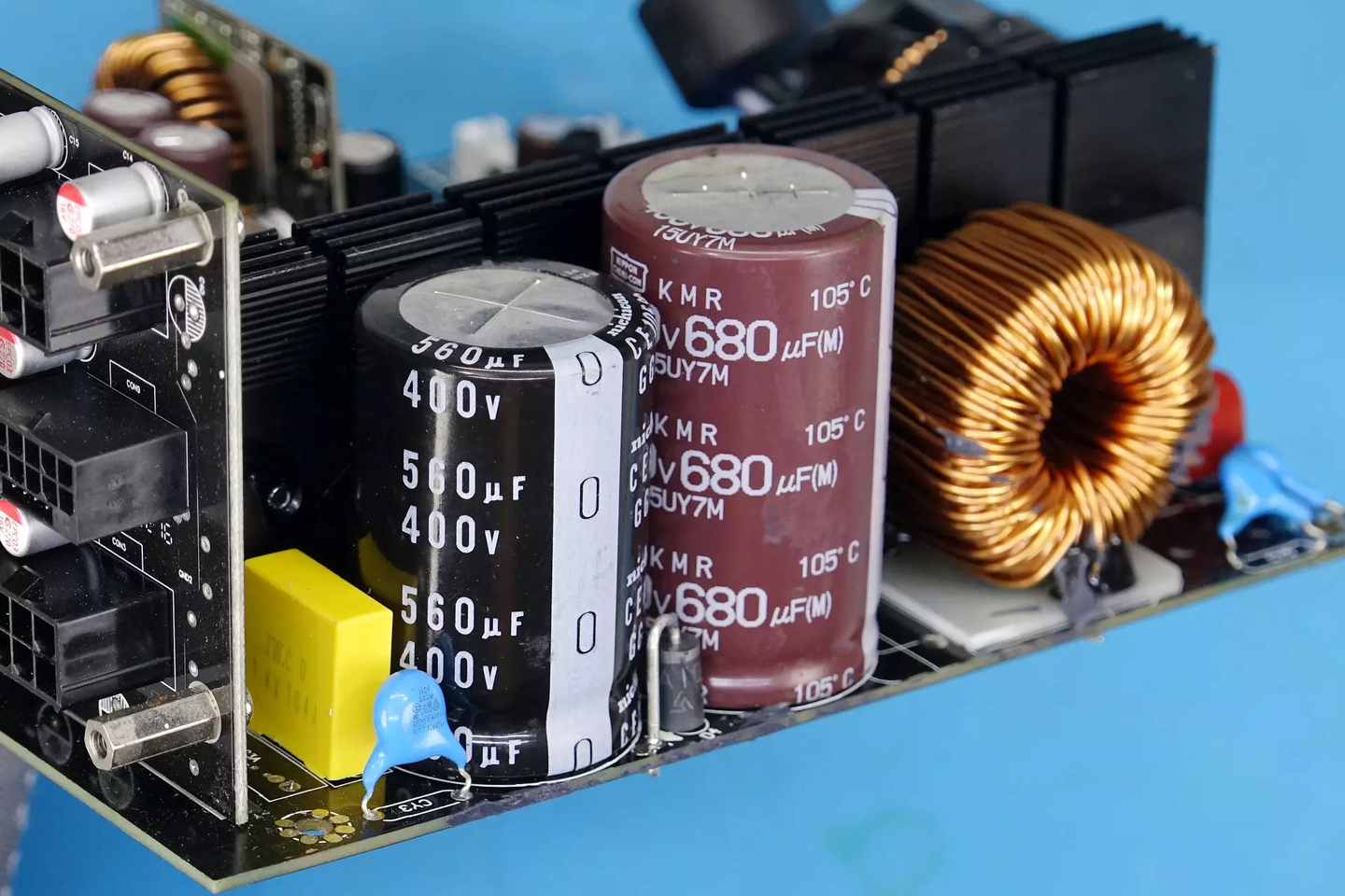 拆解报告：Segotep鑫谷1250W昆仑KL-1250G ATX3.0金牌全模电源SG-1350G - 知乎