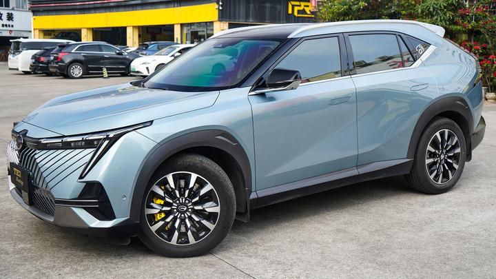 改装案例丨传祺影酷升级P60ES大六活塞卡钳套件 - 知乎