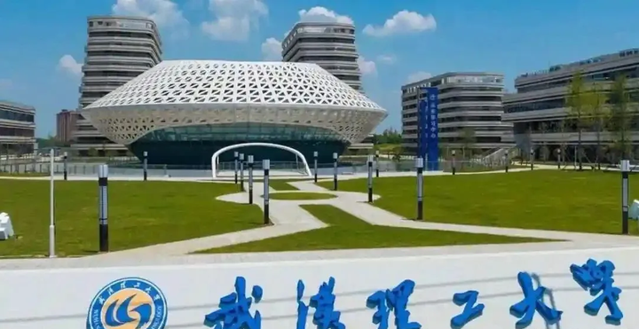 【全日制本科】武汉理工大学英国高等教育文凭（SQA AD）项目，2025年首设创意艺术与设计专业，可留服认证！ - 知乎