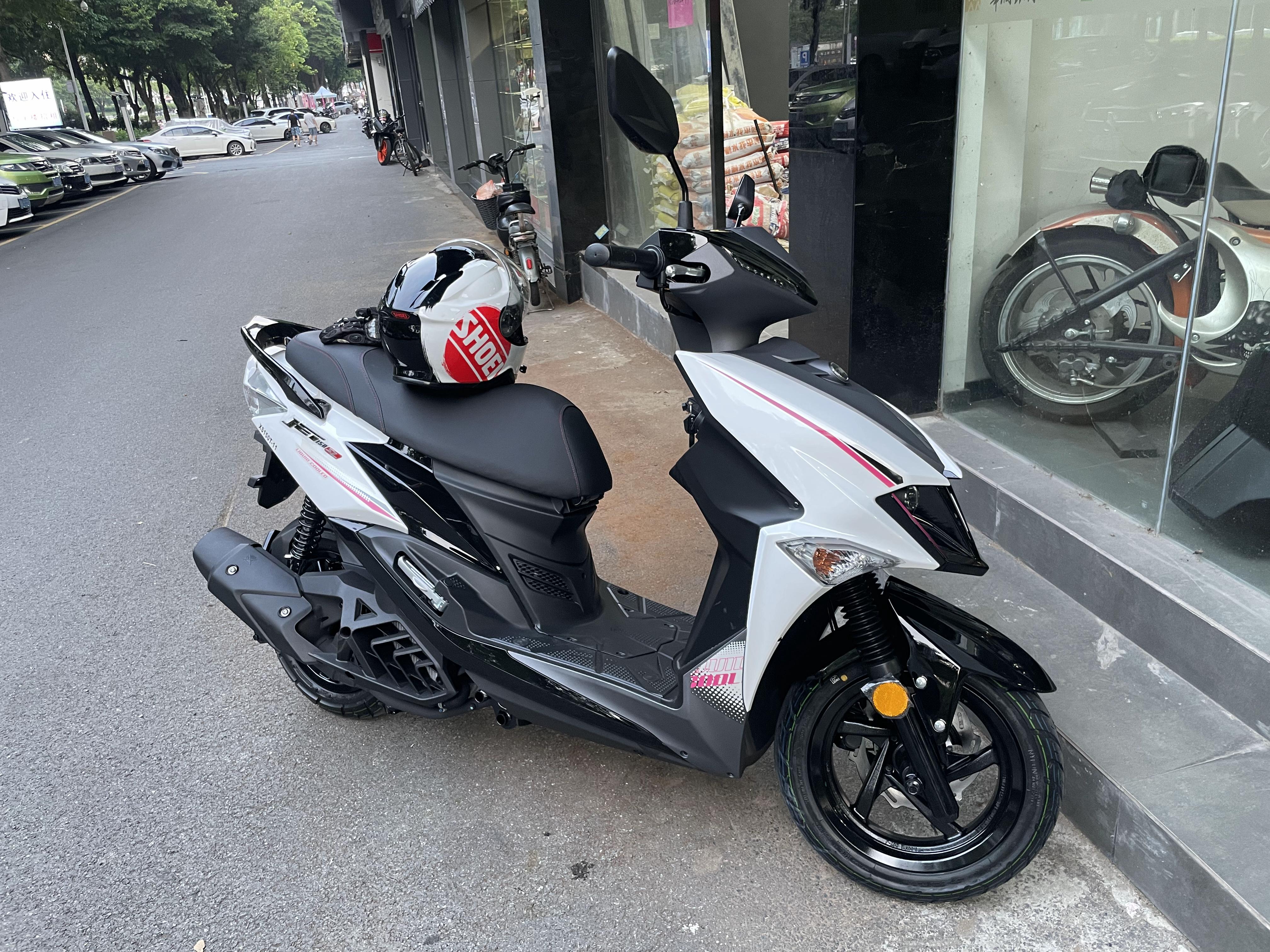 光阳新弯道150和三阳JET SL 150怎么选？ - 知乎