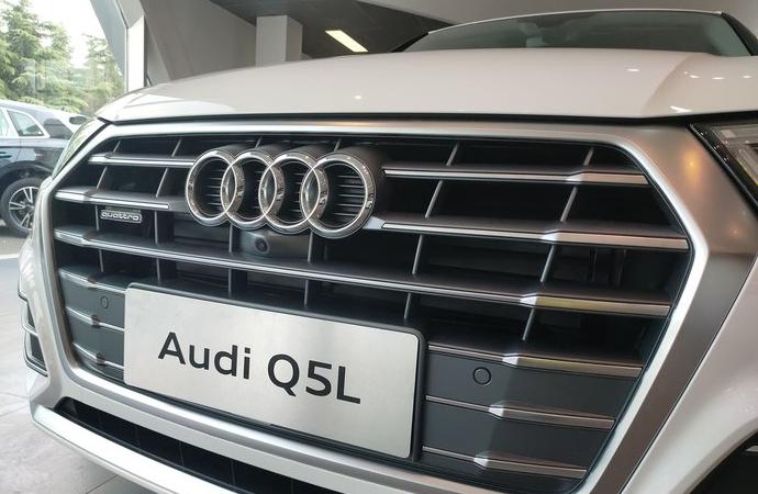 抢先看2020款奥迪Q5L 45 TFSI时尚季风灰到底值不值 - 知乎