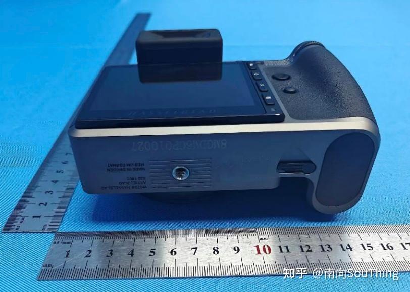 哈苏X2D II预计8月26日发布，一同发布的还有新镜头？！ - 知乎