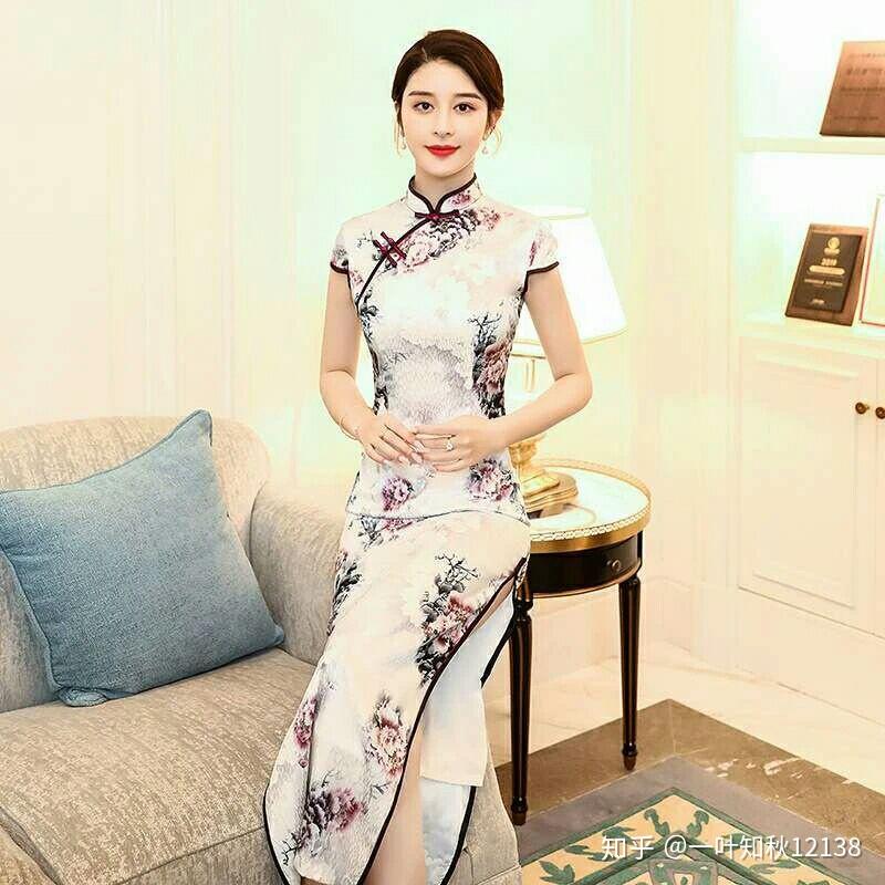 旗袍开叉有什么讲究？ 知乎