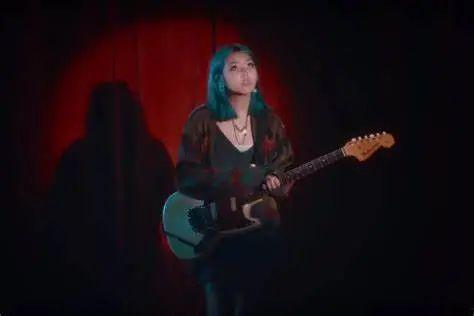 被学校开除未必是件坏事：beabadoobee - 知乎