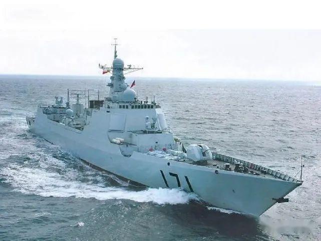 为何放着112部垂发的055不造，却让64部垂发的052D下饺子？ - 知乎