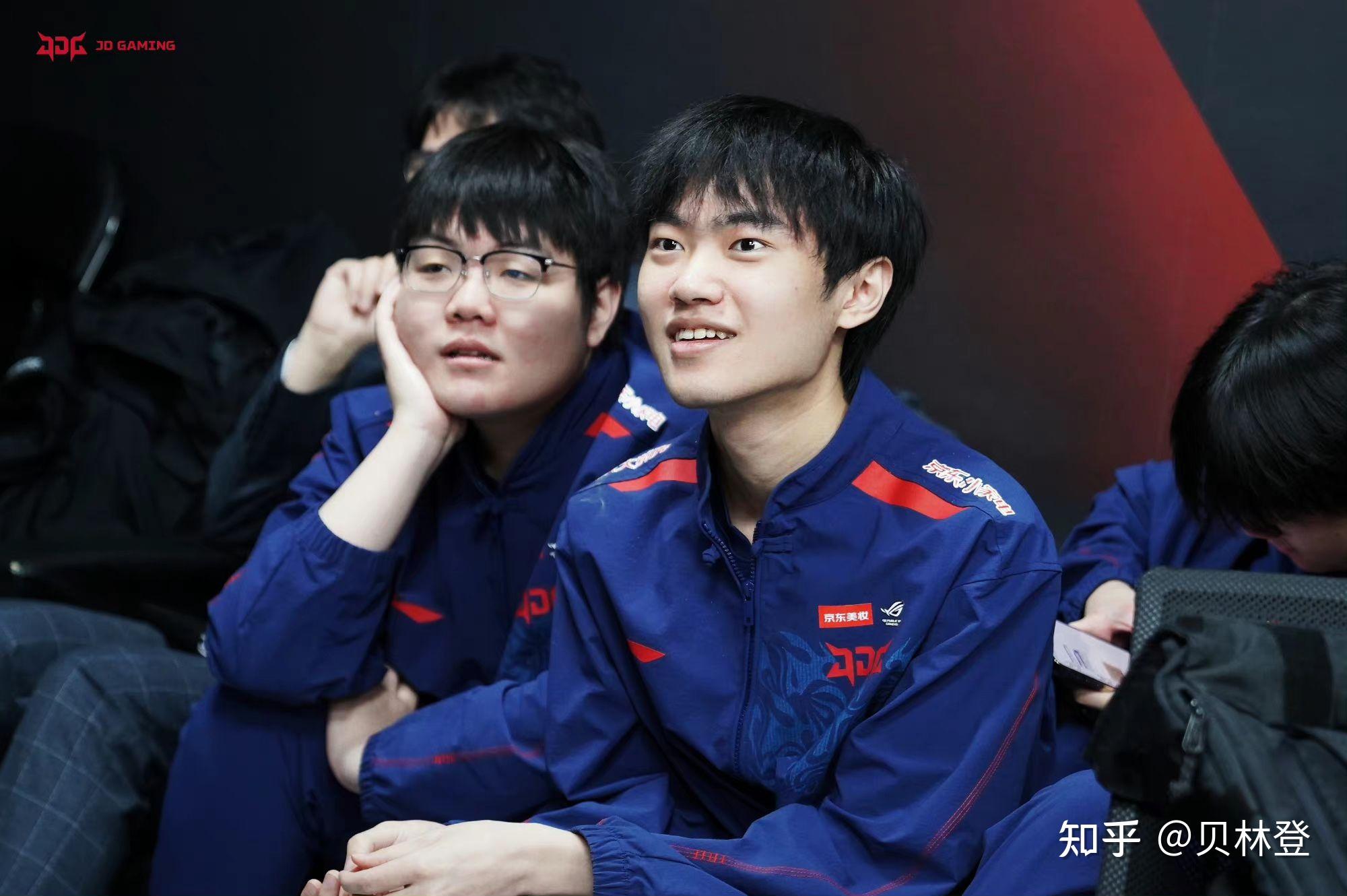 如何评价 knight 在面对 WBG 时的表现？ - 知乎