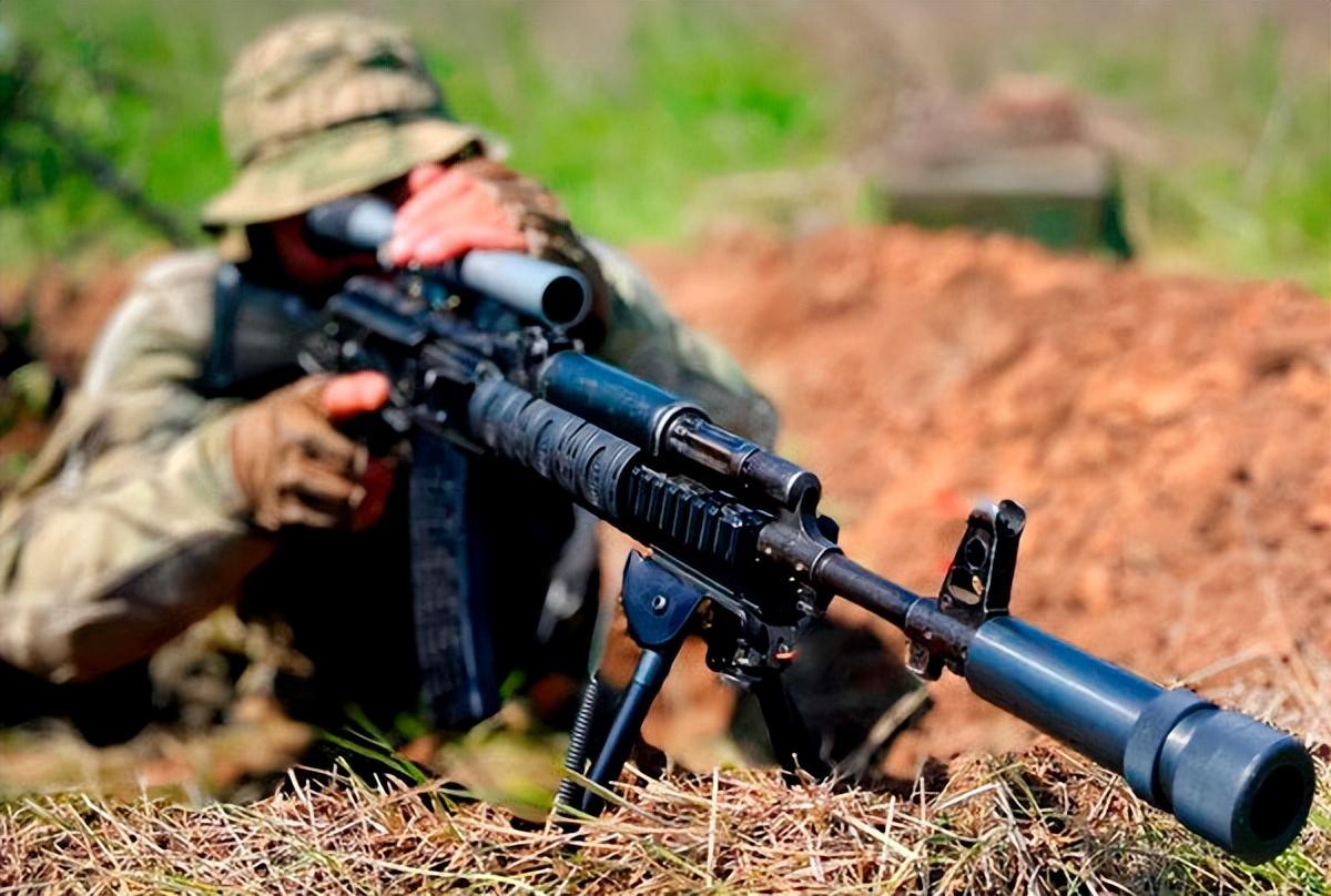 如何评价RPK-74轻机枪? - 知乎