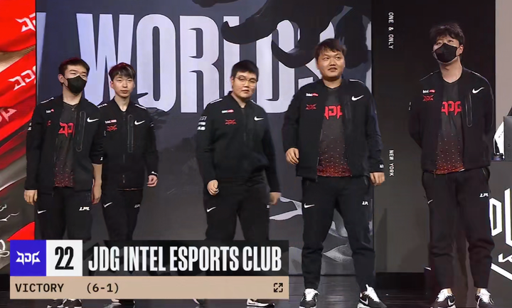 JDG击败DK头名晋级八强，369剑魔超神，牙膏采访盛赞369：世一上 - 知乎