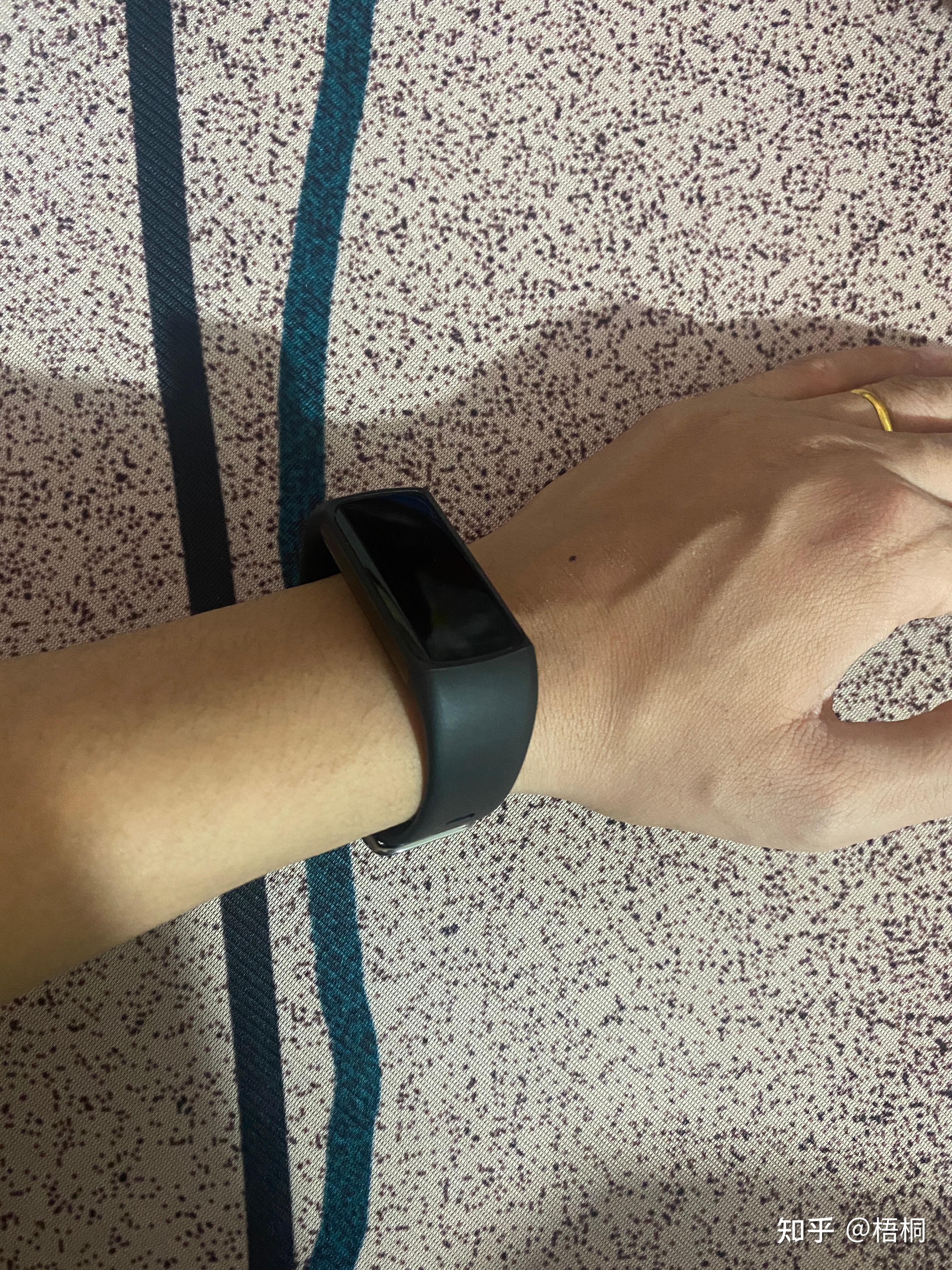 睡眠手环真的有用吗？用智能手环改善睡眠质量低，入睡难的问题？dido睡眠手环使用效果如何？didoM10睡眠手环深度评测 - 知乎