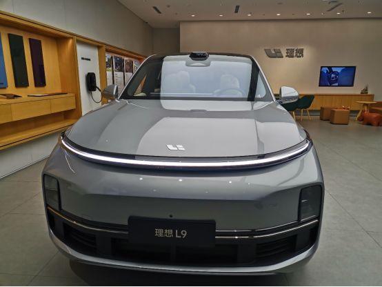 新势力太轻狂？蔚来ES7、理想L9、问界M7乱战 - 知乎