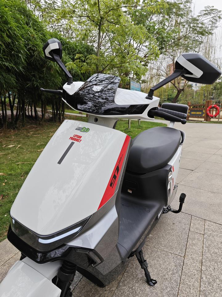 买了一台绿源S70 - 知乎