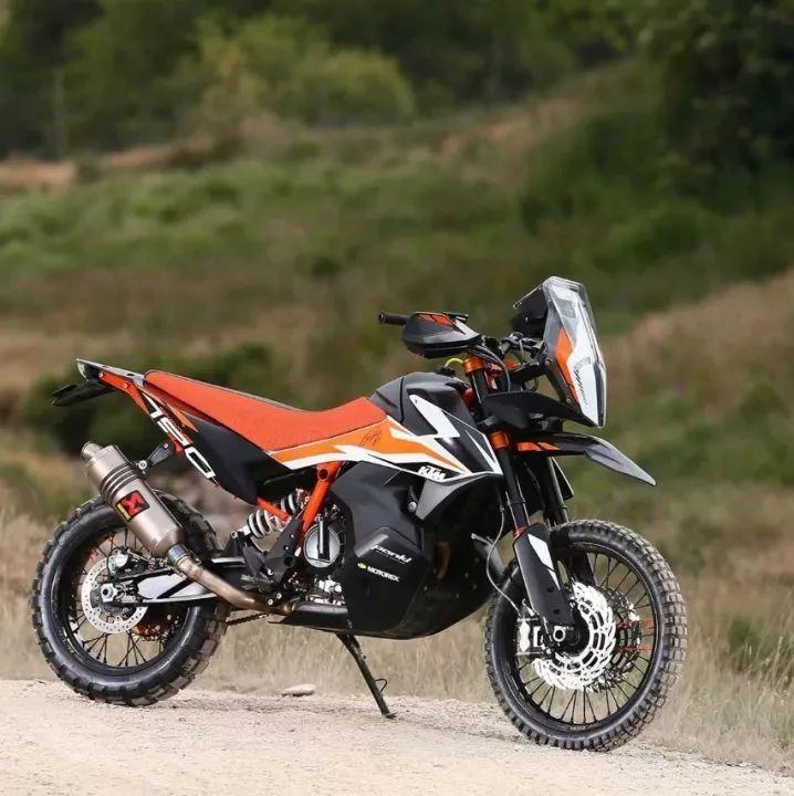 关于790 Adventure R，你想知道的都在这儿了 - 知乎