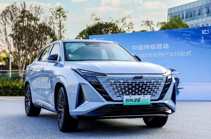 比哈弗H6大 欧尚Z6蓝鲸iDD首批用户交付 节油性能如何？ - 知乎