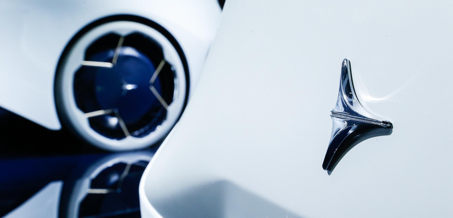 设计总监Samuel Chuffart先生为你揭开三款展品前沿设计背后的奥秘 - 知乎