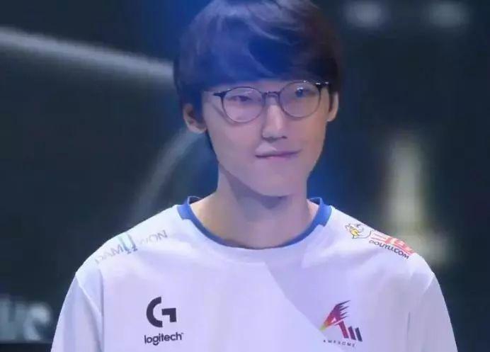 Nuguri太惨了吧,得到S9最菜奖还没完,金敏娜还跟Faker跑了? - 知乎