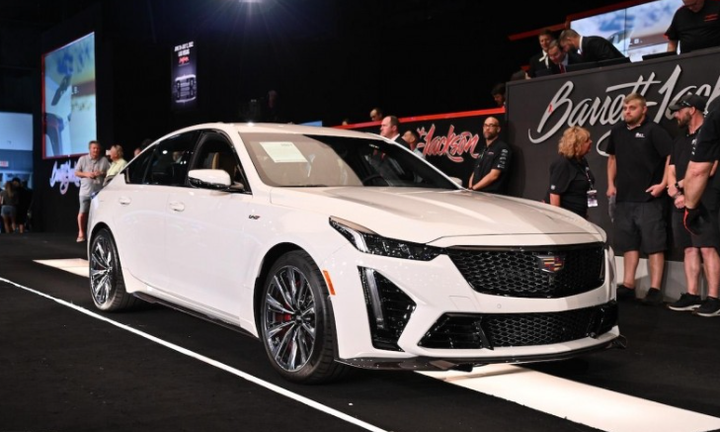 凯迪拉克CT5-V Blackwing 120周年版发布，搭载6.2L V8发动机 - 知乎