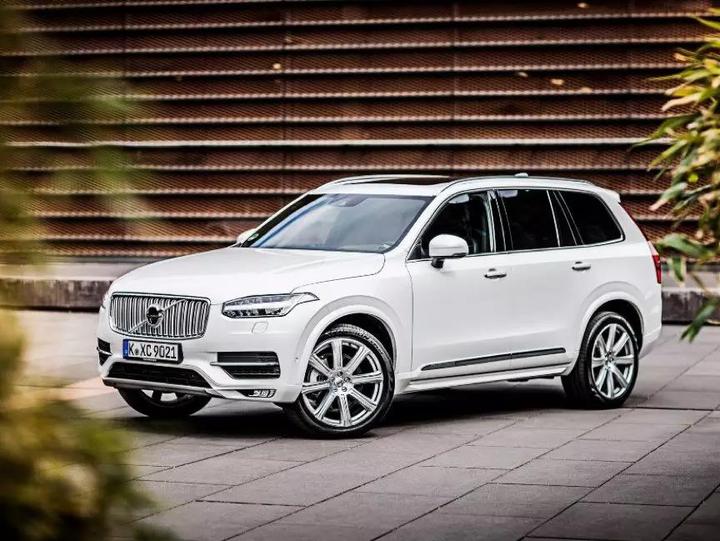 第三排并不惊喜，可这台XC90只要开一次就会无法自拔 - 知乎