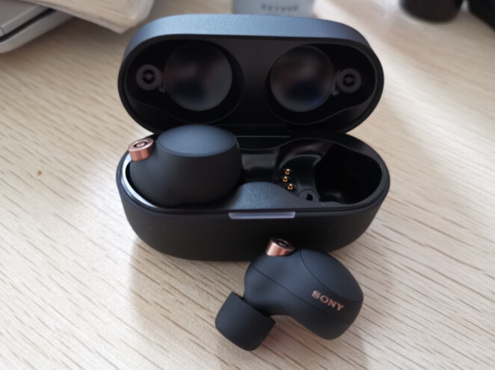 索尼WF-1000XM4（索尼wf1000xm4）怎么样？体验一年优缺点评测 - 知乎