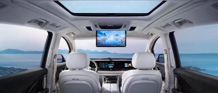 车载吸顶屏技术与核心供应商全景分析 - 知乎