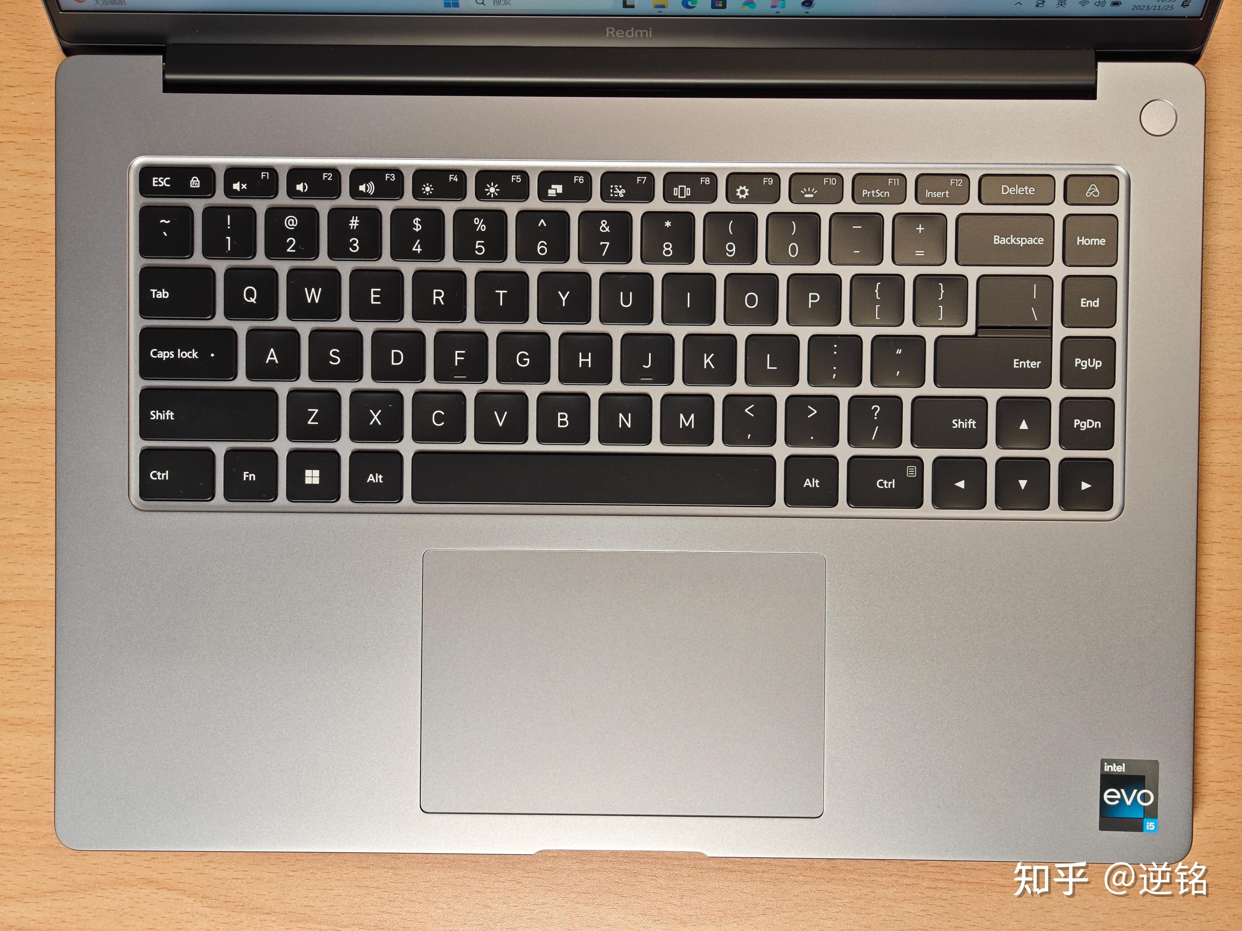 性价比爆棚，但我更关心软件——Redmi Book 16真机详细评测