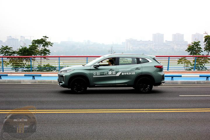 全新一代凌云300T试驾 不是最强 但却最热 - 知乎