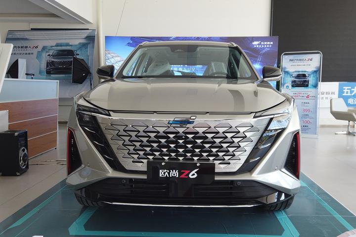 到店实拍欧尚Z6，将成为15万级SUV的最优选？ - 知乎