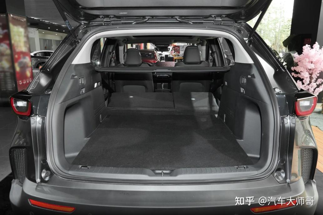深度评测马自达CX-50，不出彩但很扎实，值不值得买看完再决定！ - 知乎