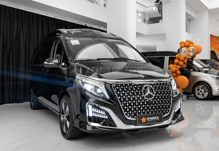 高顶霸气7座商务车，奔驰V260L雅系列满足商务接待、家庭旅游 - 知乎