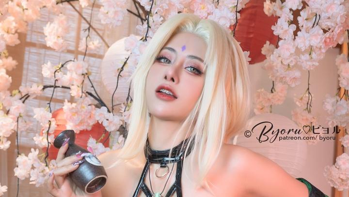 byoru写真合集cos图片:纲手 - 知乎