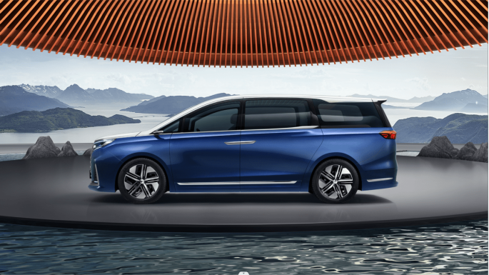 斩获“最受期待新能源MPV”，江淮瑞风RF8将于成都车展亮相 - 知乎