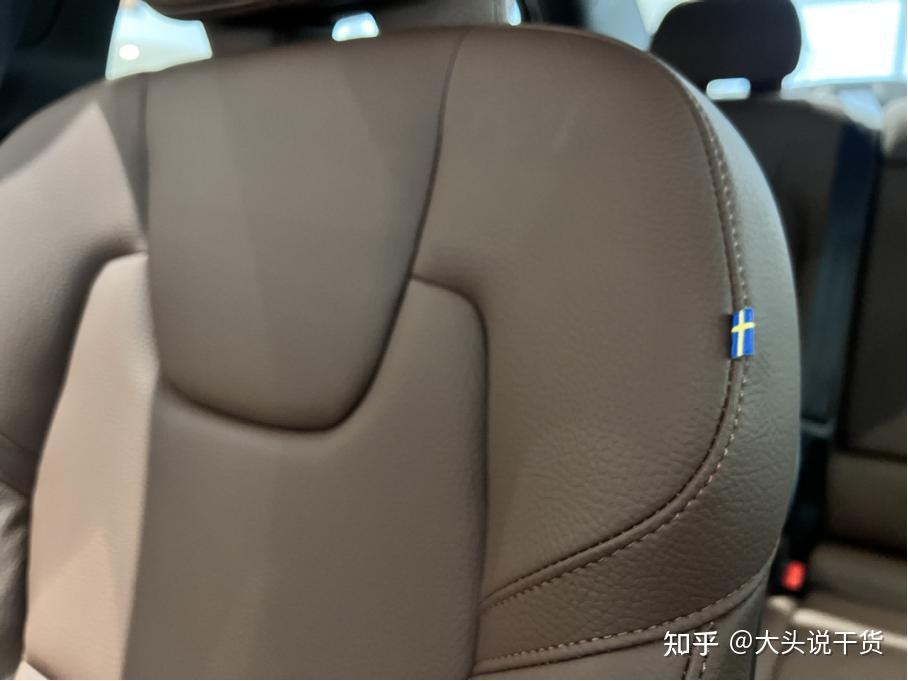 要豪华还要质价比！S60对比CT5：18.9万能买啥？ - 知乎