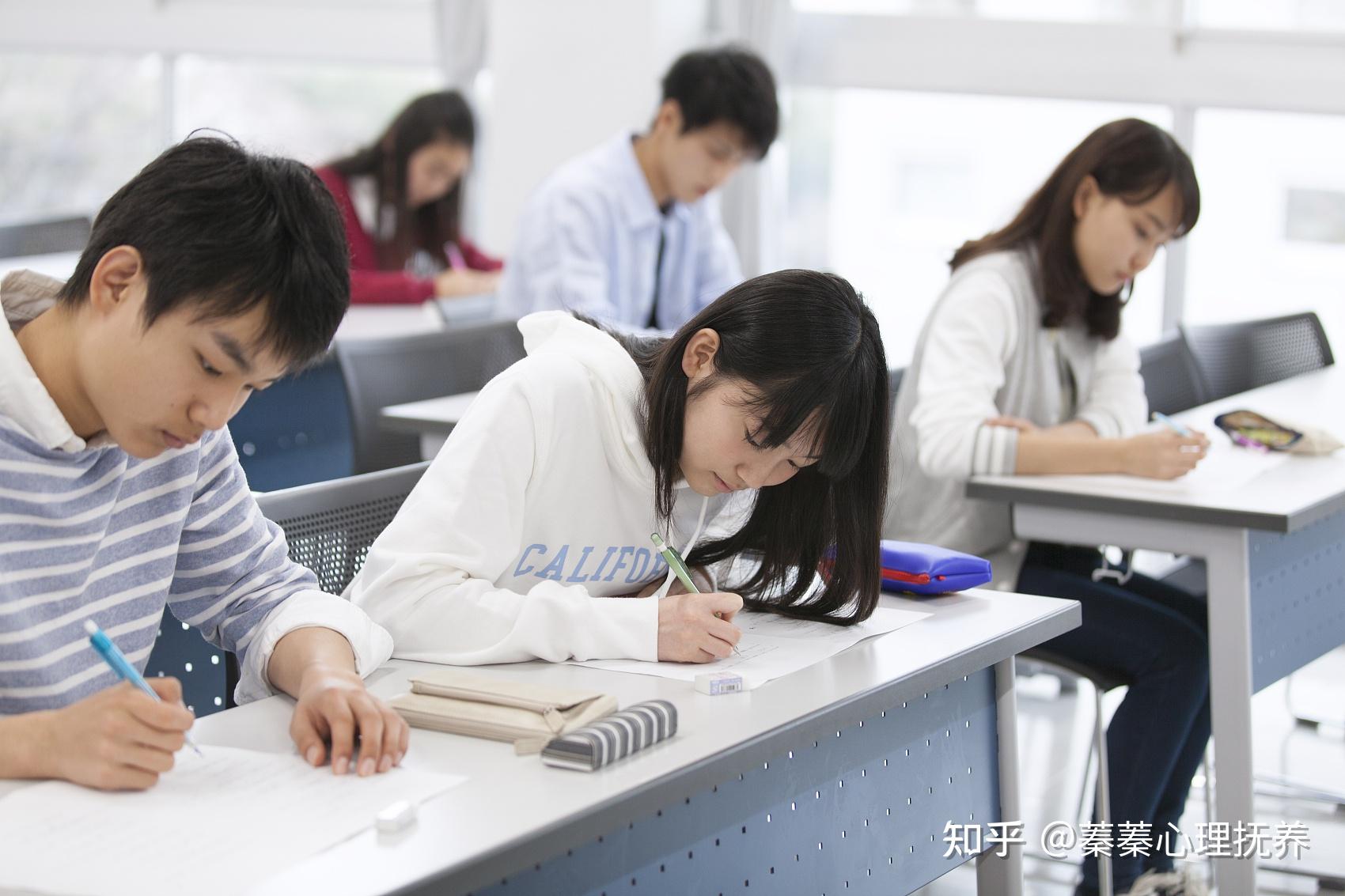 高中班主任大实话：为什么我不建议孩子去普通高中当“鸡头” - 知乎