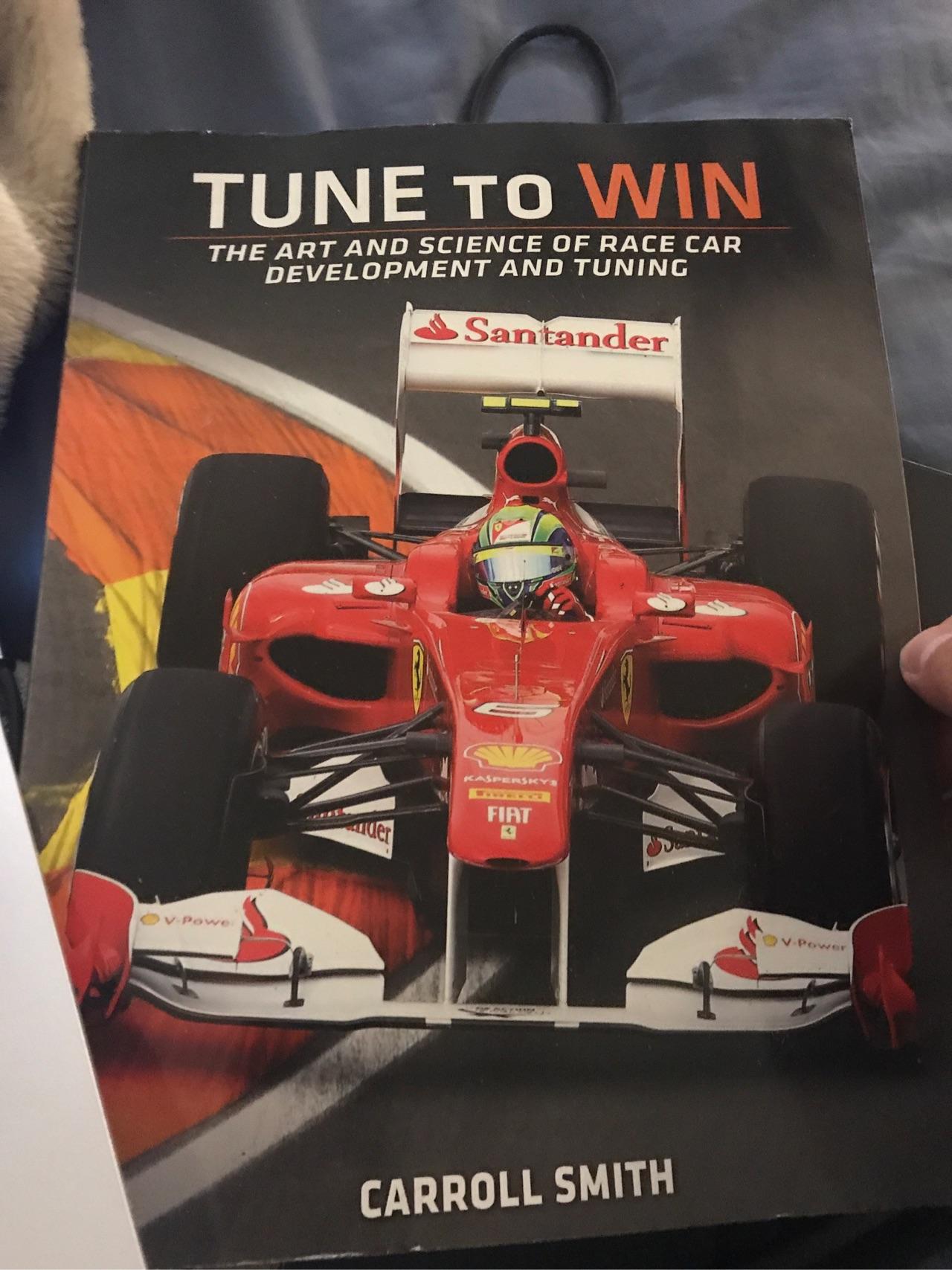 关于赛车驾驶理论和技术，有哪些书可以推荐? - 知乎