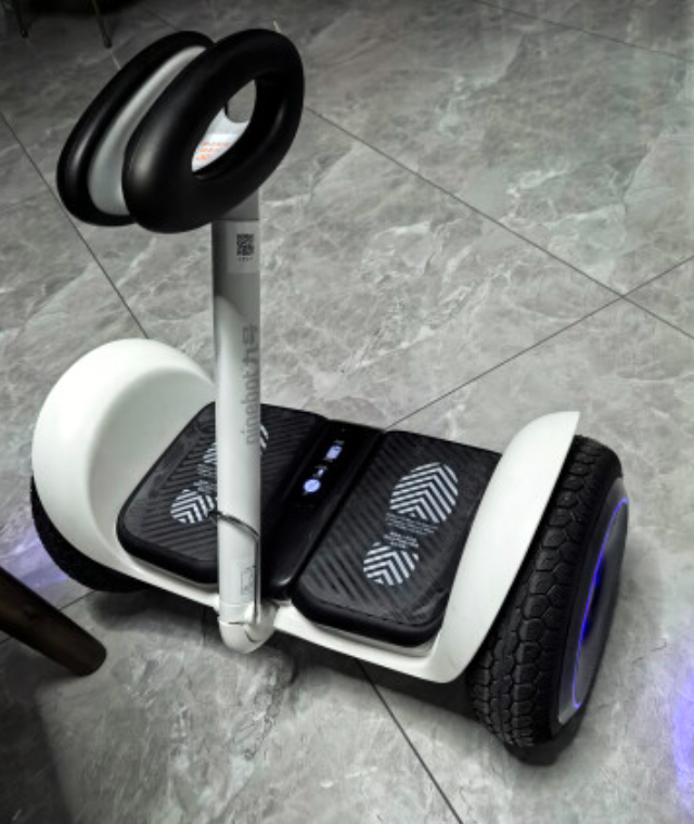 Ninebot 九号平衡车lc2和l8有什么不同?区别