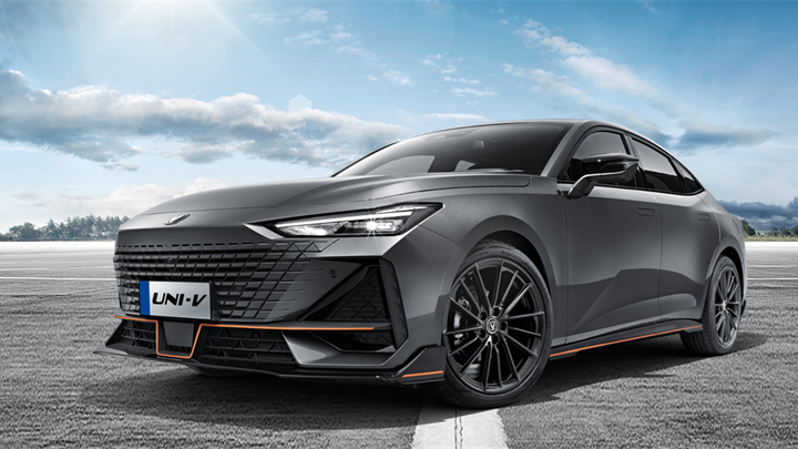 试驾长安UNI-V 2.0T，6.51秒破百，问领克03你紧张了吗？ - 知乎