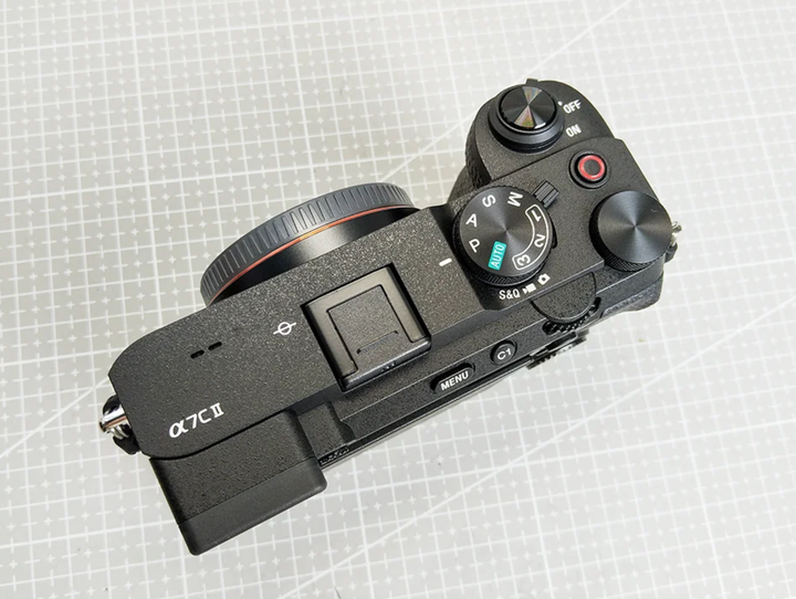 2023年双十二索尼a7c2和尼康zf对比怎么选？ - 知乎