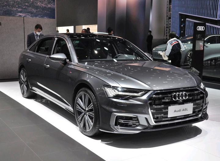 40万拿下新款奥迪A6L！换装双前脸，轴距超3米，动力油耗还有惊喜 - 知乎