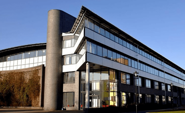 西班牙胡卡IUNIT大学数字化商业硕士 - 知乎