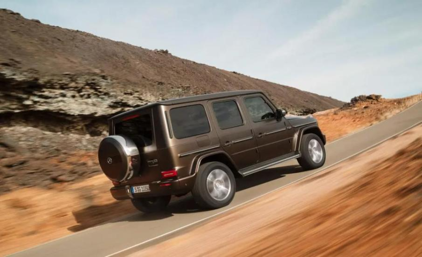 “阉割版”奔驰G携2.0T发动机特供来华，起售价142.48万 - 知乎