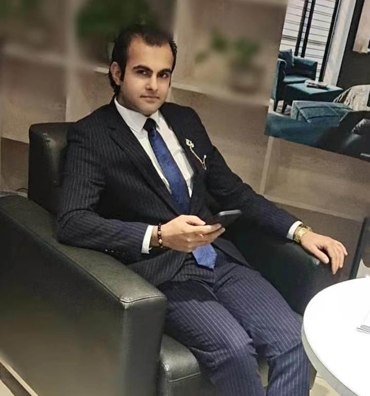 Yasir Bhambhani - 知乎