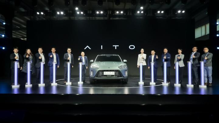 叩开智慧汽车之门，AITO品牌登场 - 知乎