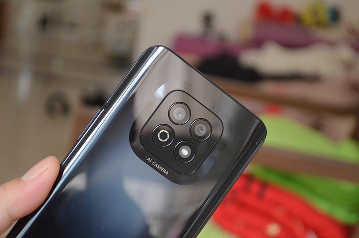 致敬华为Mate20，荣耀Play5 活力版，66W超级快充，大屏看电影超爽 - 知乎