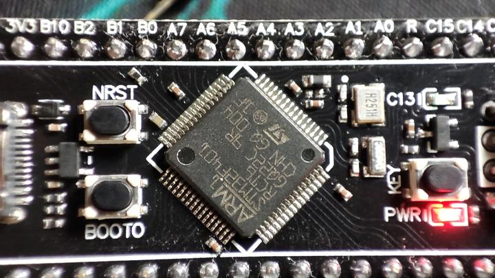 【STM32F4嵌入式Rust】基于 I2C 与 BMP180 的温压检测 - 知乎