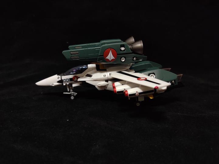 超时空要塞第一次星间大战的中流砥柱——VF-1，万代HI-METAL-R VF-1S模型评测及简单机体设定 - 知乎